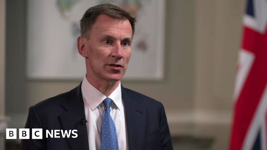 Autumn Statement: Jeremy Hunt cuts National Insurance but tax burden ...
