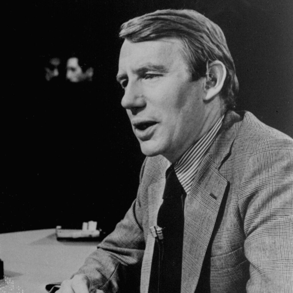 Robert MacNeil, Earnest News Anchor for PBS, Dies at 93 | Business ...
